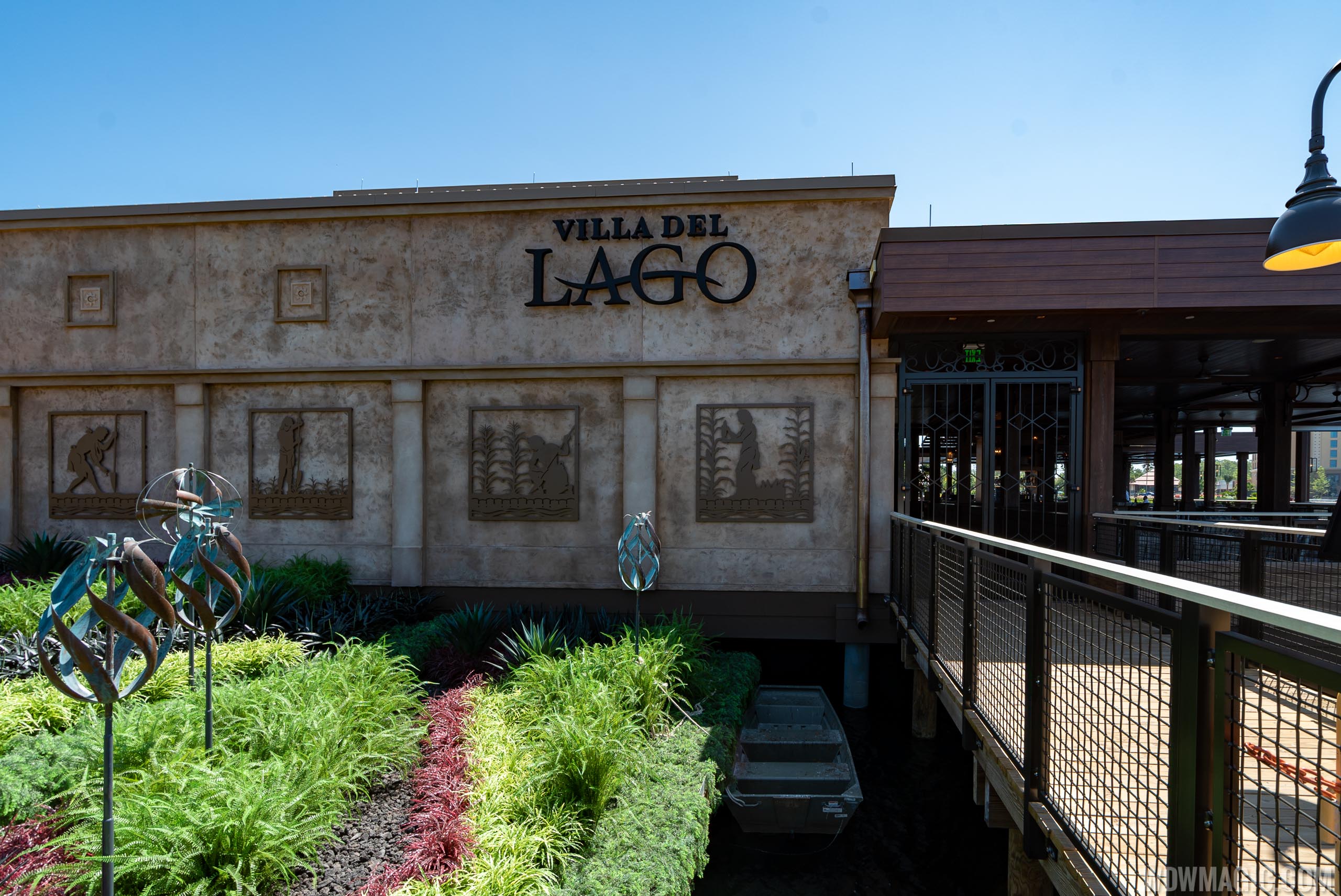 Three Bridges Bar and Grill Dinner Menu - June 2026 | WDWMAGIC