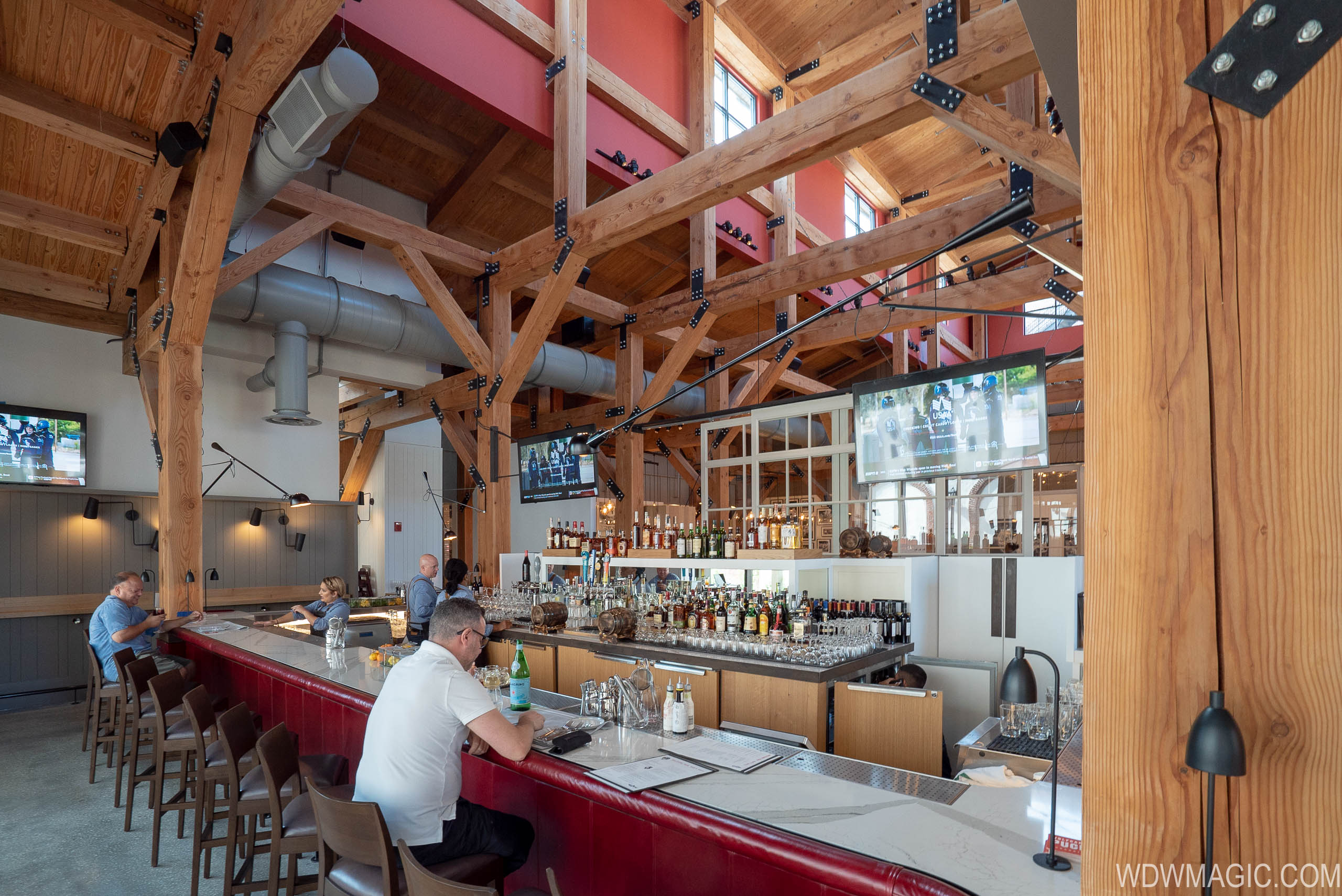 Wolfgang Puck Bar and Grill overview - Photo 11 of 16