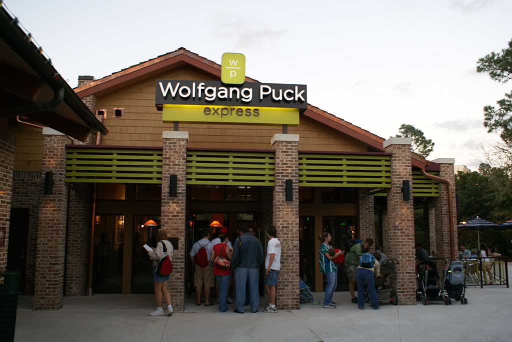 Newly refurbished Wolfgang Puck Express opens