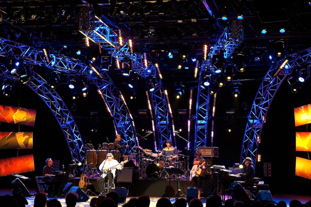 PHOTOS - Flower Power Concert with Jose Feliciano