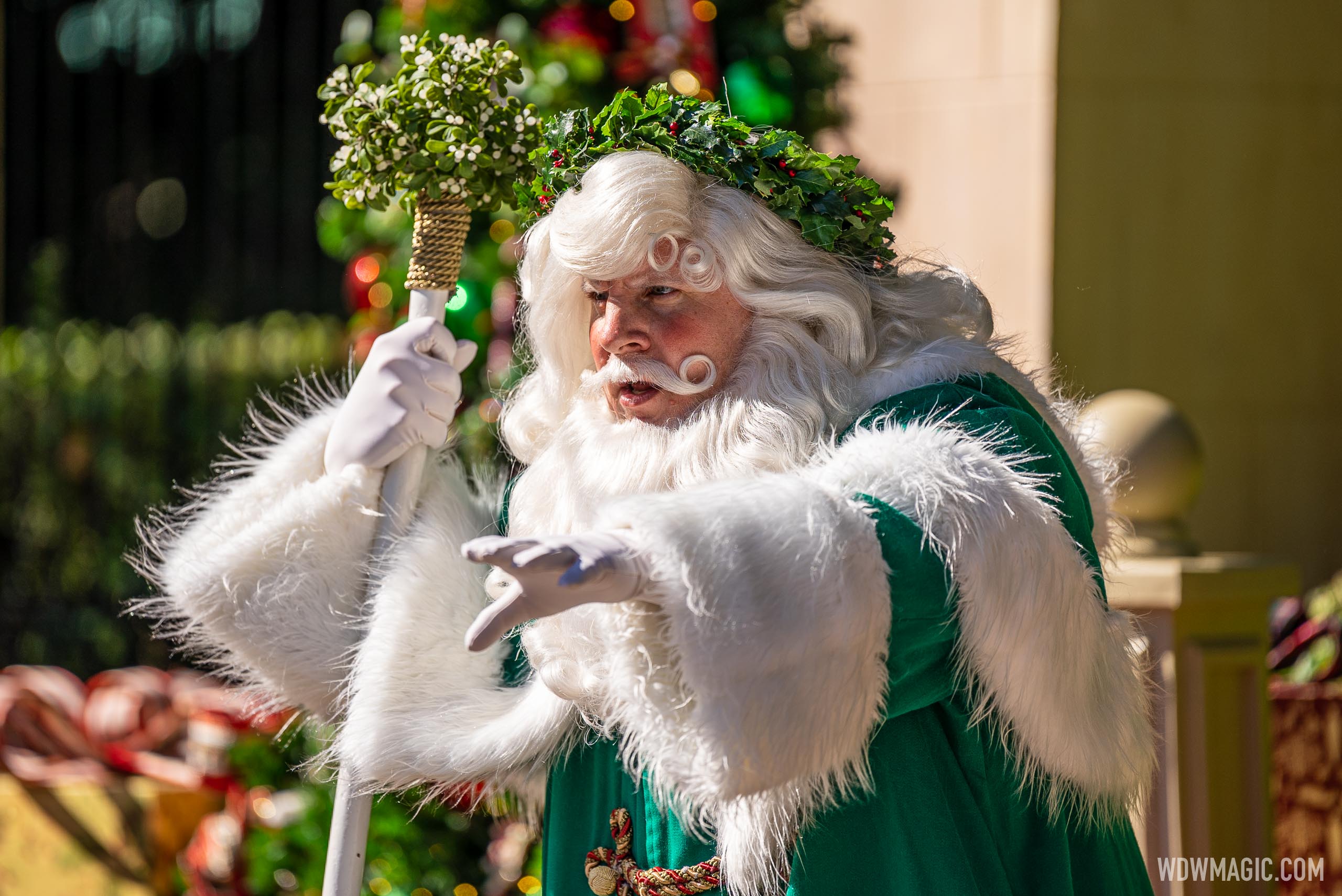 EPCOT Holiday Storytellers 2021 - Father Christmas United Kingdom ...