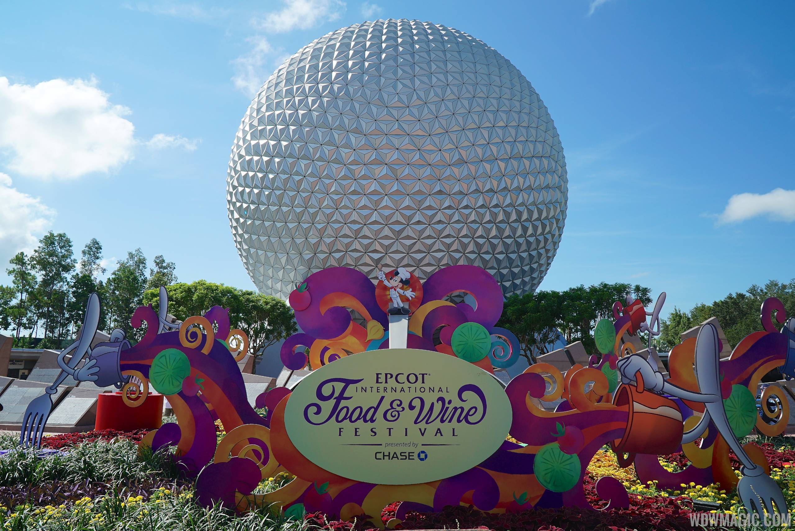 2014 Epcot Food and Wine Festival decor - Photo 1 of 9