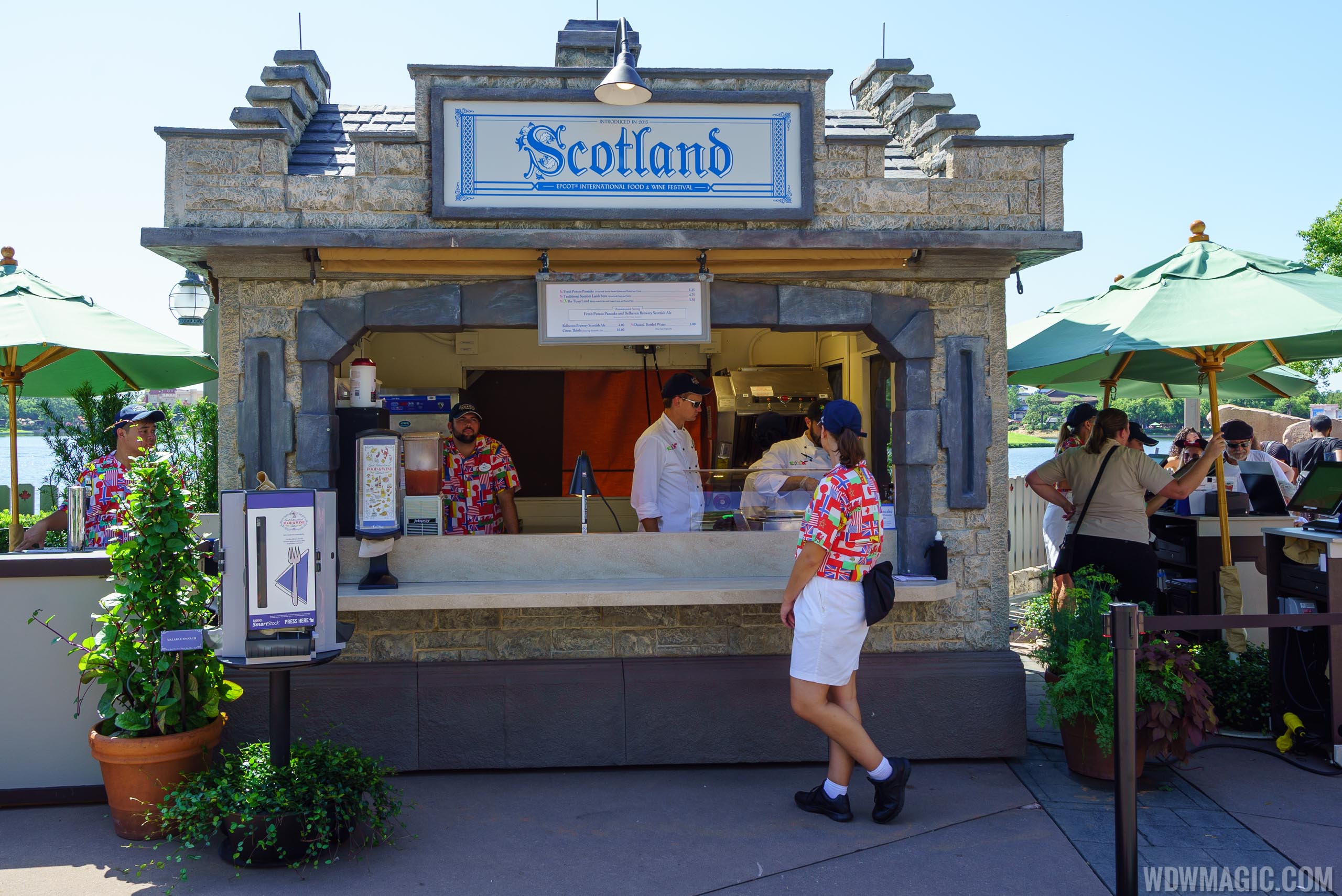 2017 Epcot Food and Wine Festival Marketplace kiosks, menus and pricing ...