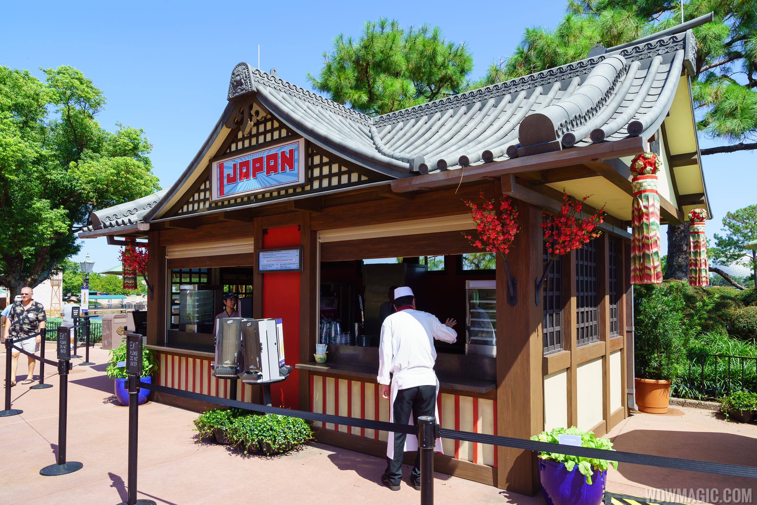 2017 Epcot Food and Wine Festival Marketplace kiosks, menus and pricing ...