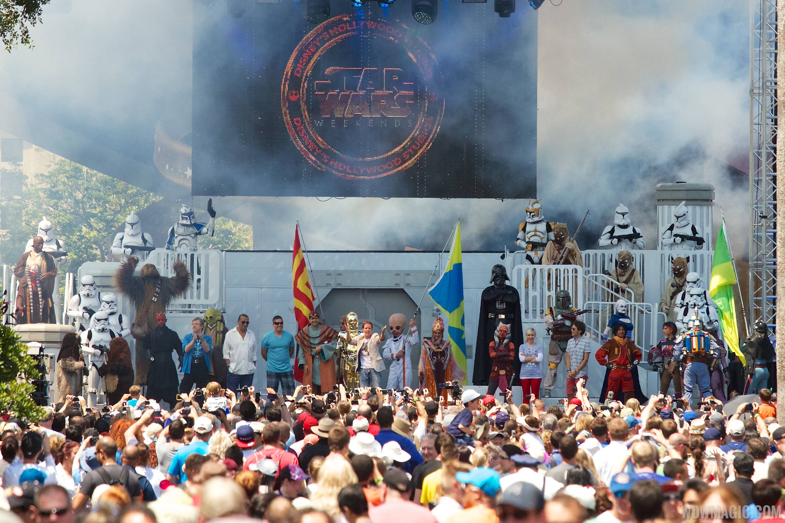 2014 Star Wars Weekends - Weekend 4 Legends of the Force motorcade ...