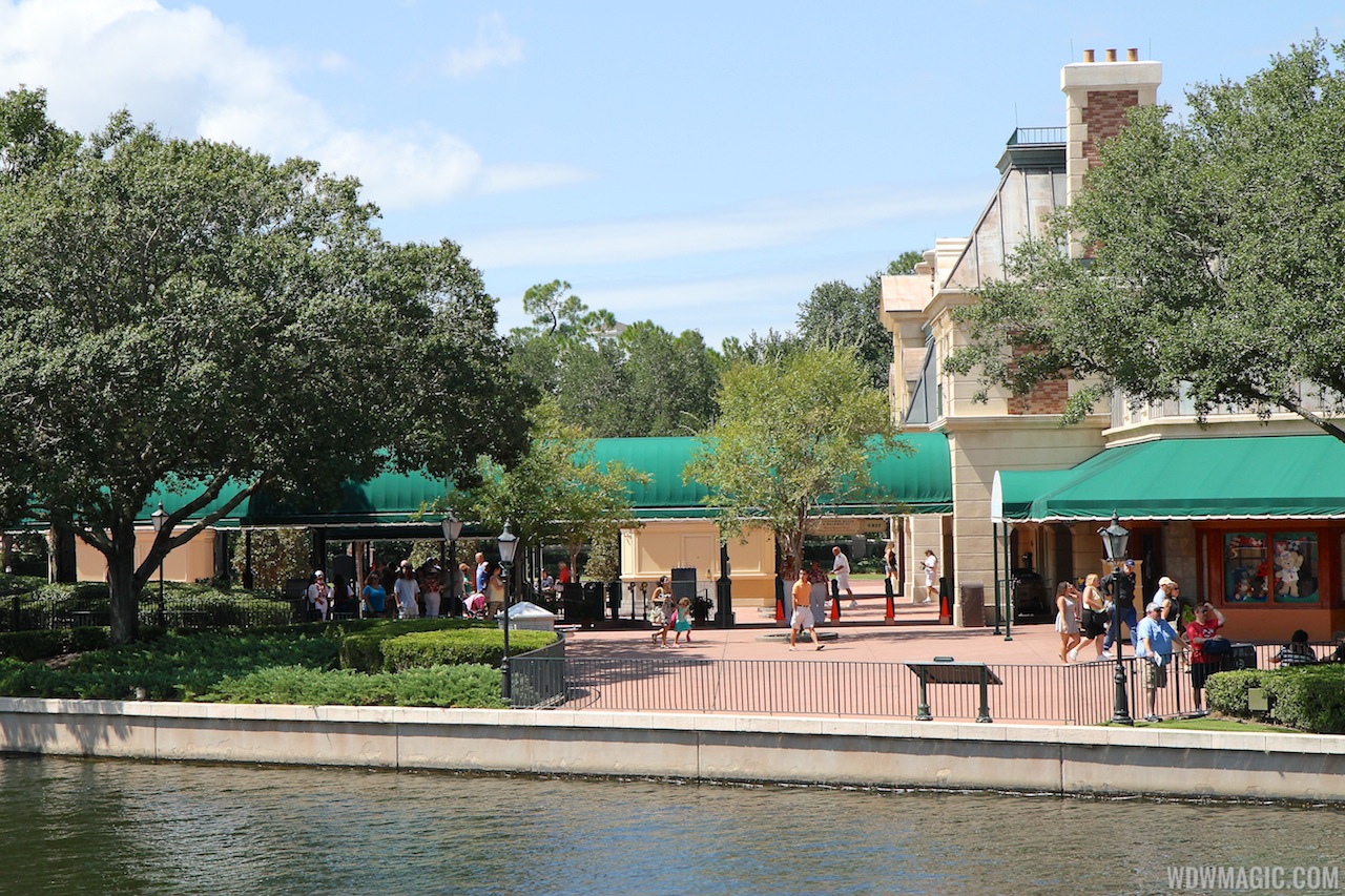 PHOTOS - Epcot's International Gateway touch-to-enter now complete