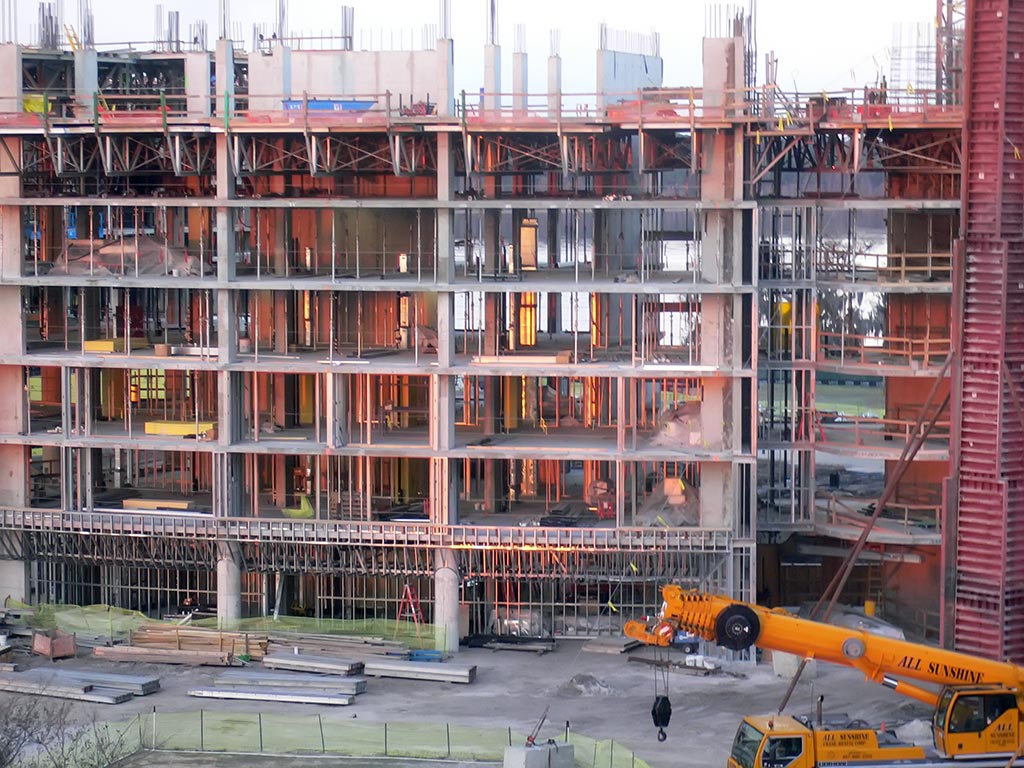 Latest progress photos on the Contemporary DVC Tower construction