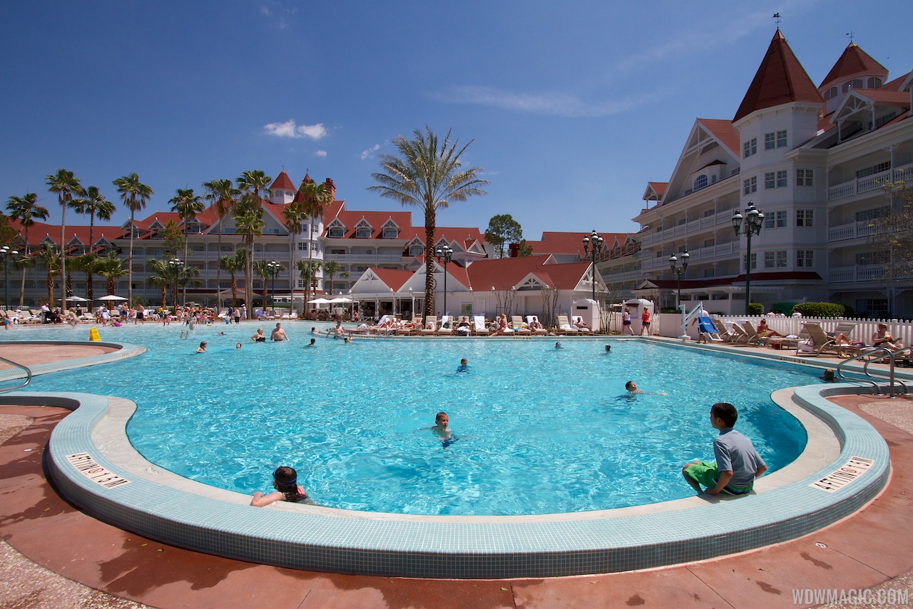 PHOTOS - Courtyard Pool at Disney's Grand Floridian Resort reopens ...