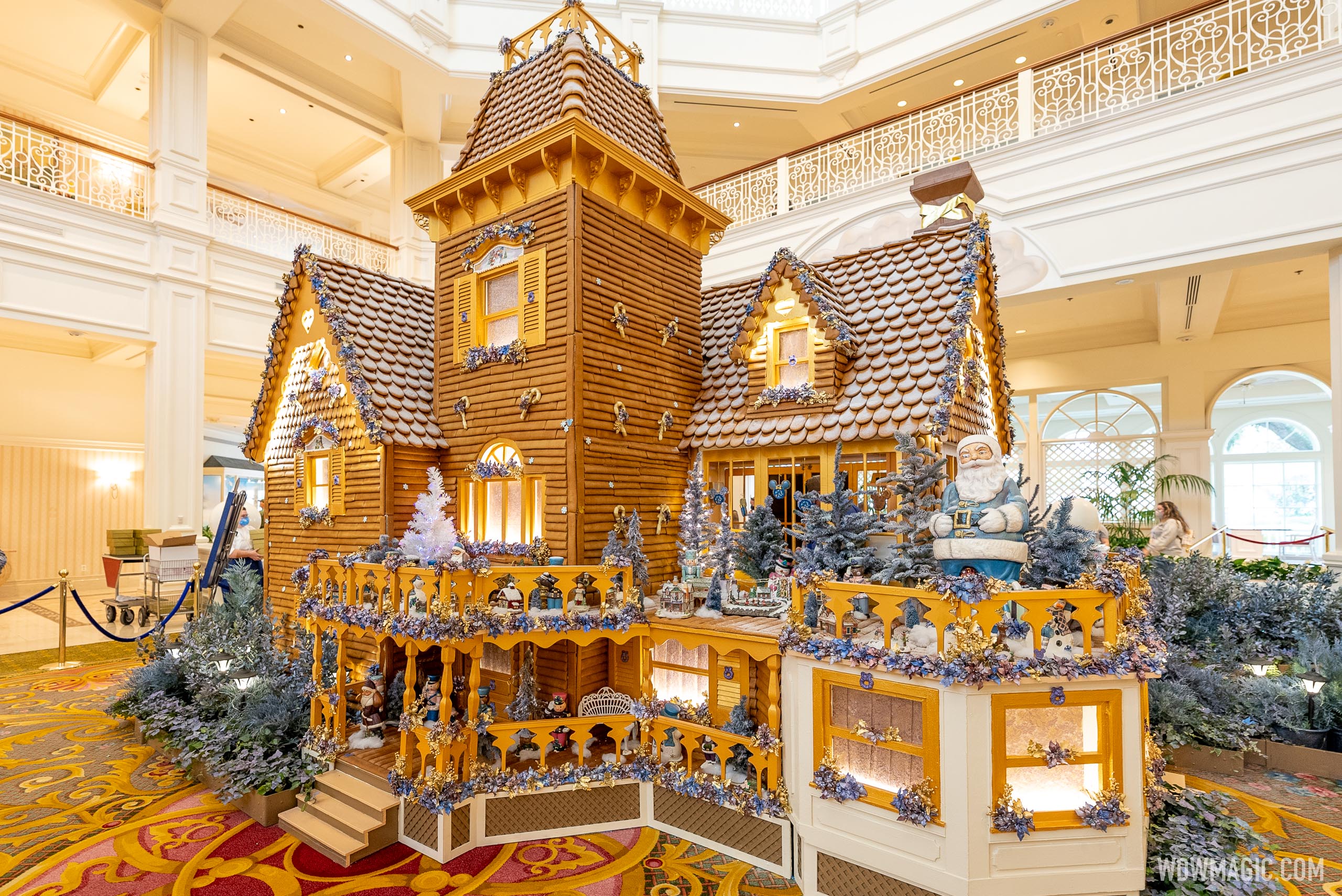 Disney's Grand Floridian Resort Gingerbread House 2021 - Photo 2 of 21