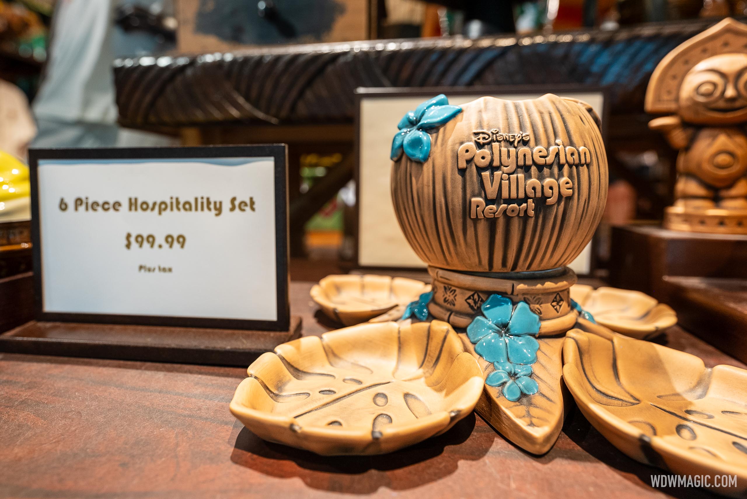 Disney's Polynesian Resort Merchandise May 2024 - Photo 4 of 21