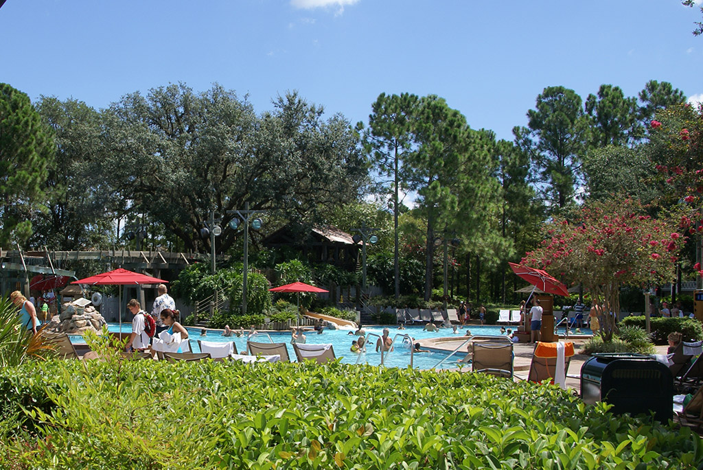 Port Orleans Riverside Ol' Man Island pool area