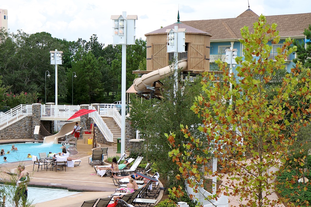 PHOTOS - A look at the new Paddock feature pool at Disney's Saratoga ...