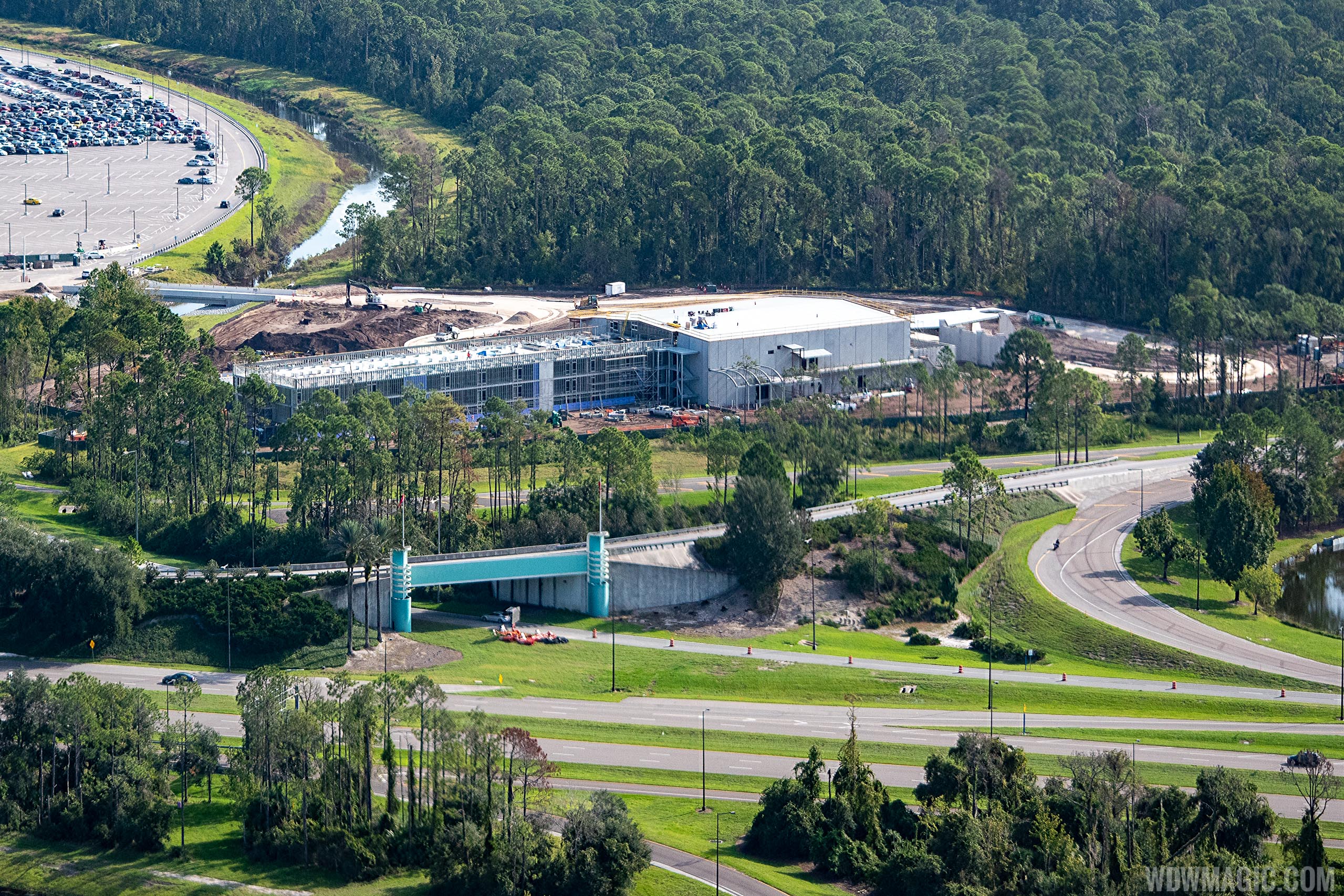 PHOTOS - Star Wars Galactic Starcruiser aerial construction pictures