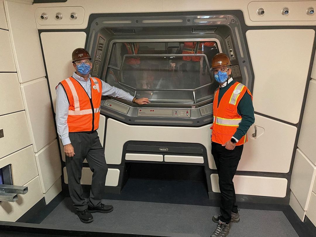 PHOTOS - Disney execs share pictures from inside Star Wars Galactic ...