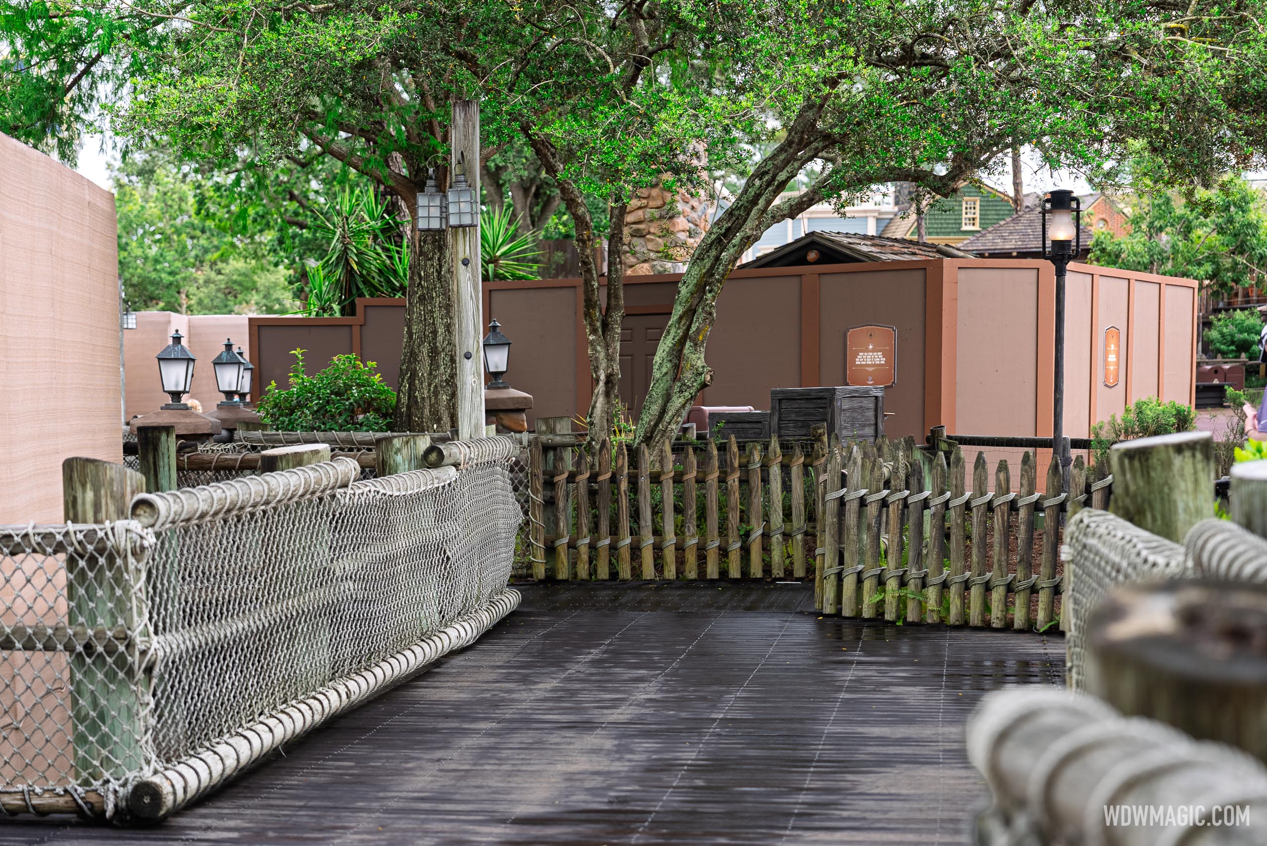 Big Al's Now Behind Construction Walls as Demolition Nears at Magic Kingdom