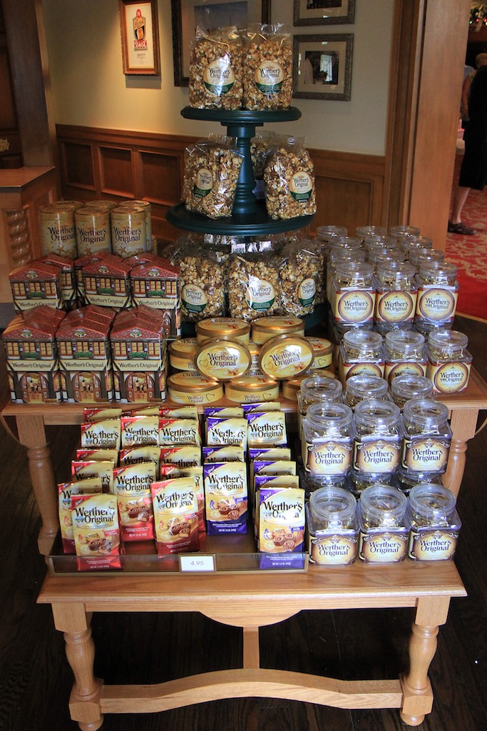 Karamelle-Kuche - Photo tour of Germany's new Caramel shop now open at ...