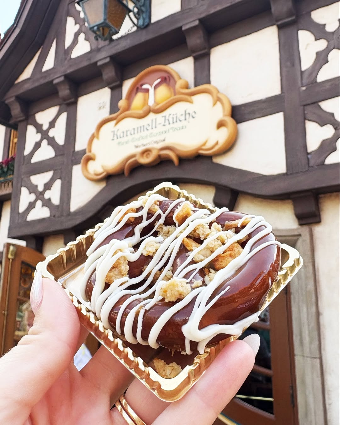 EPCOT's Karamell-Küche Adds New Fall Caramel Treats from Werther's Original