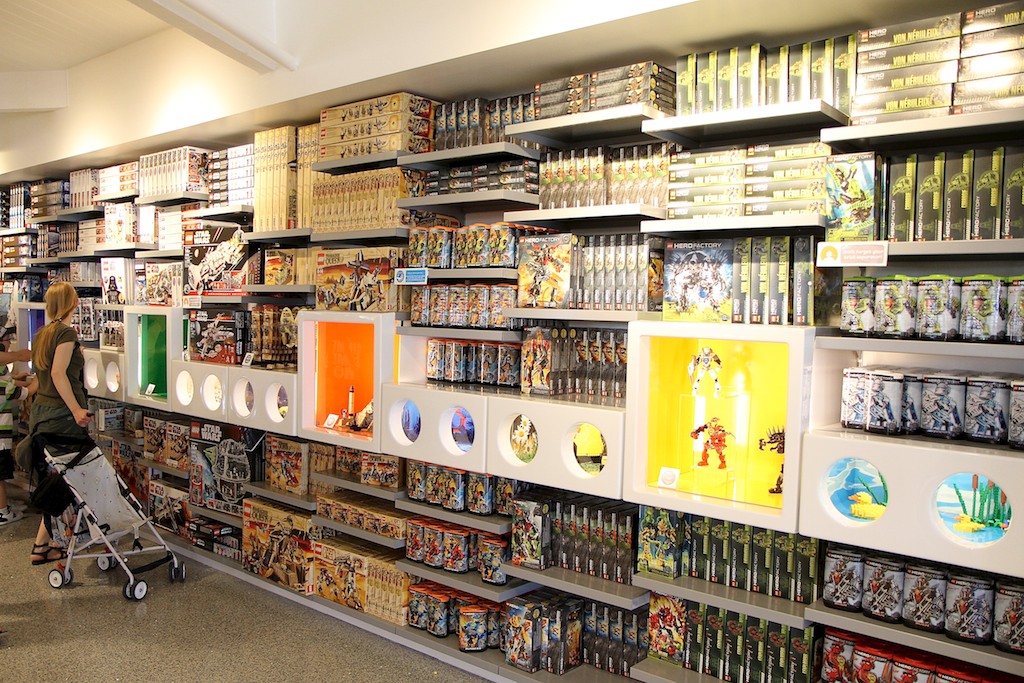 New LEGO Imagination Center - opening day - Photo 12 of 21