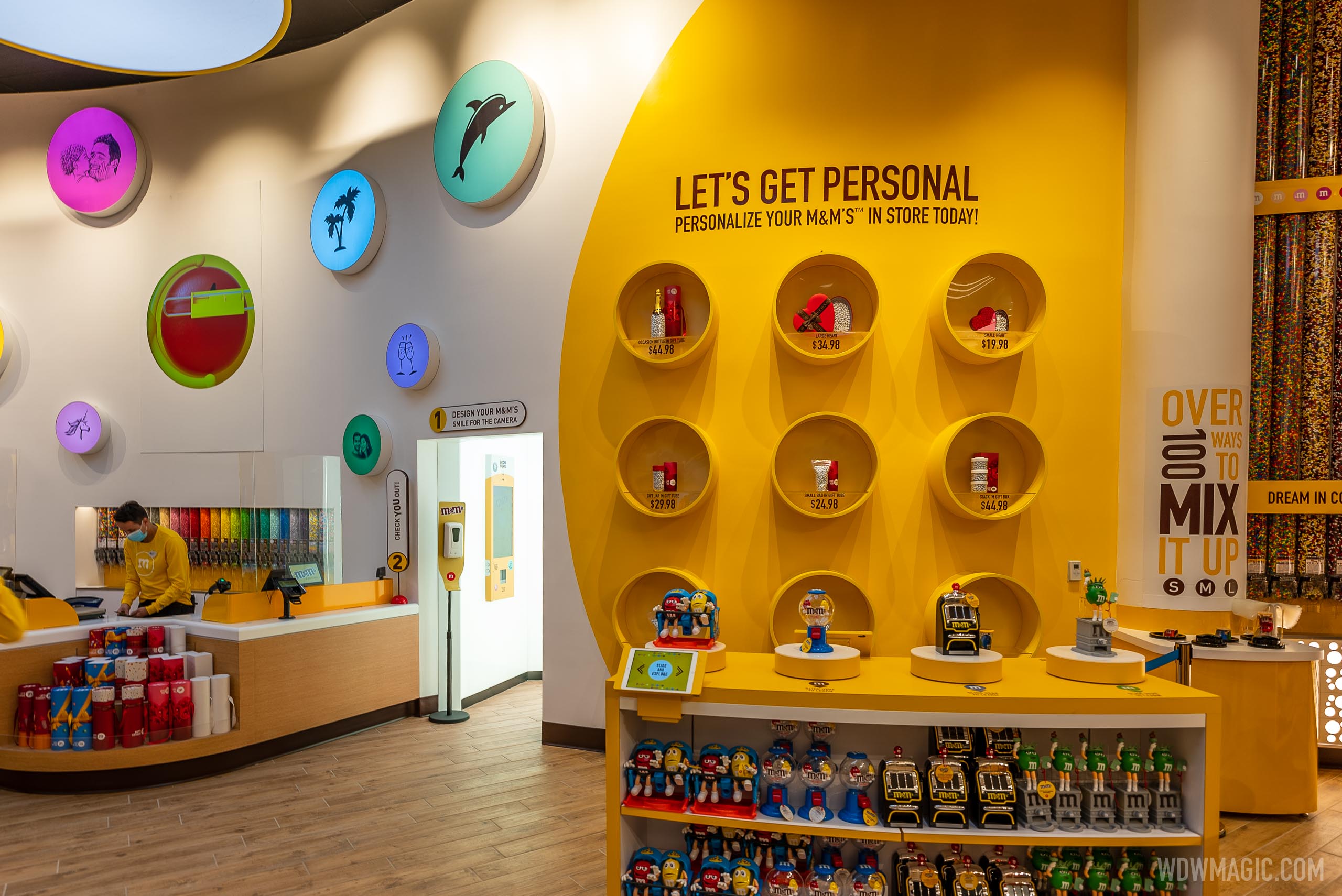 M&M'S Store Disney Springs overview - Photo 11 of 28