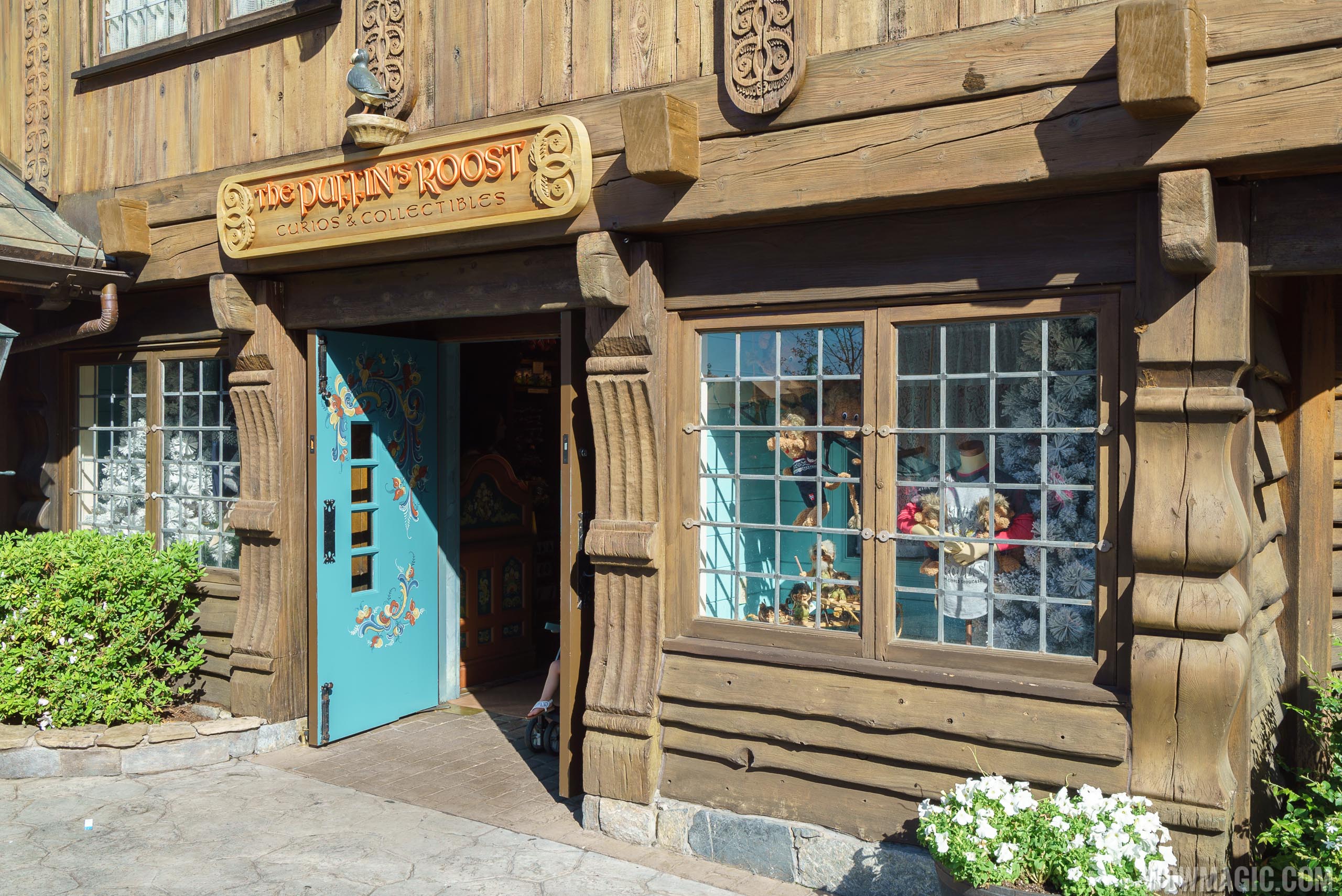 'Frozen in a Bottle' fragrance now on sale at Epcot