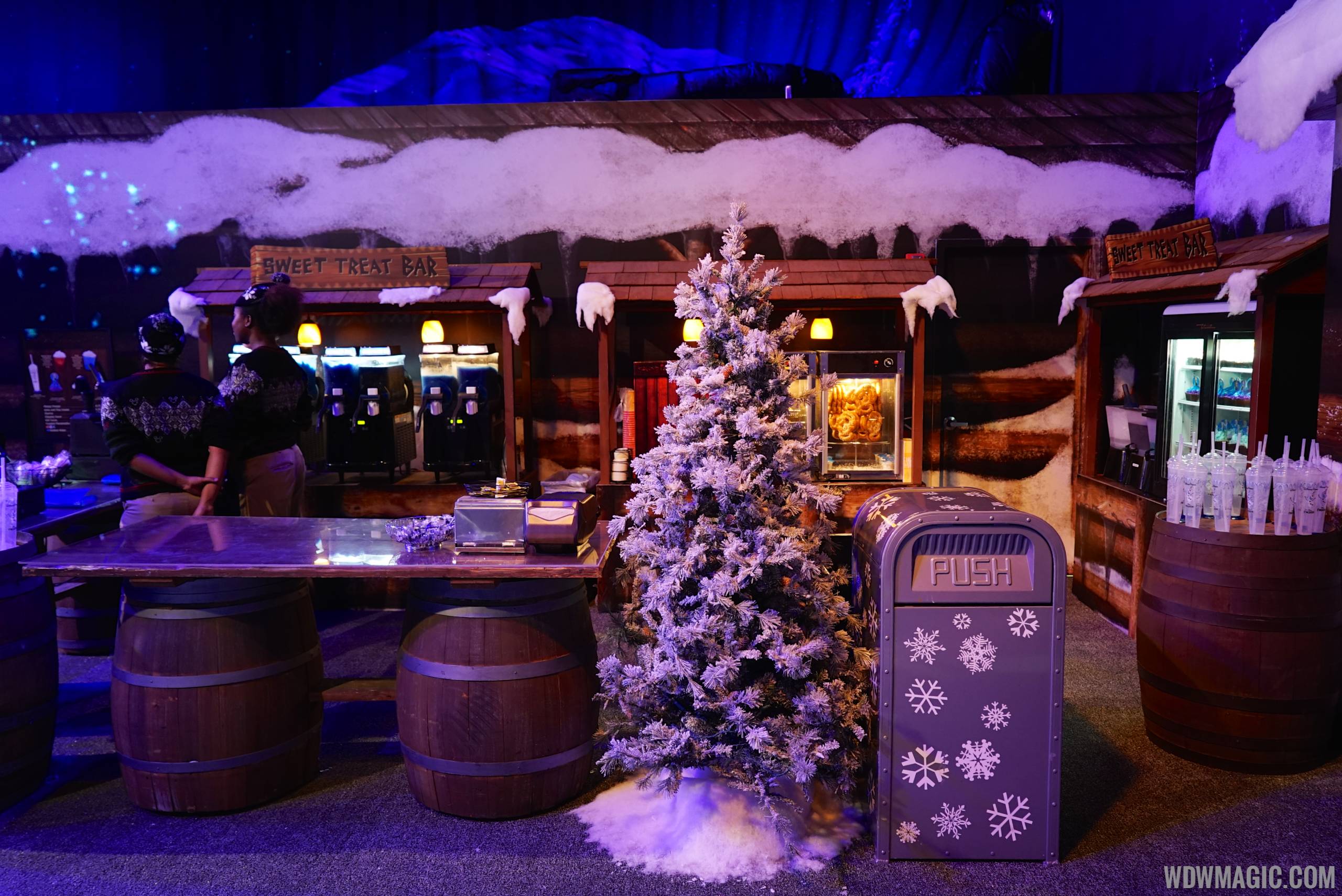 Wandering Oakens Trading Post and Frozen Snowground opening day - Photo ...