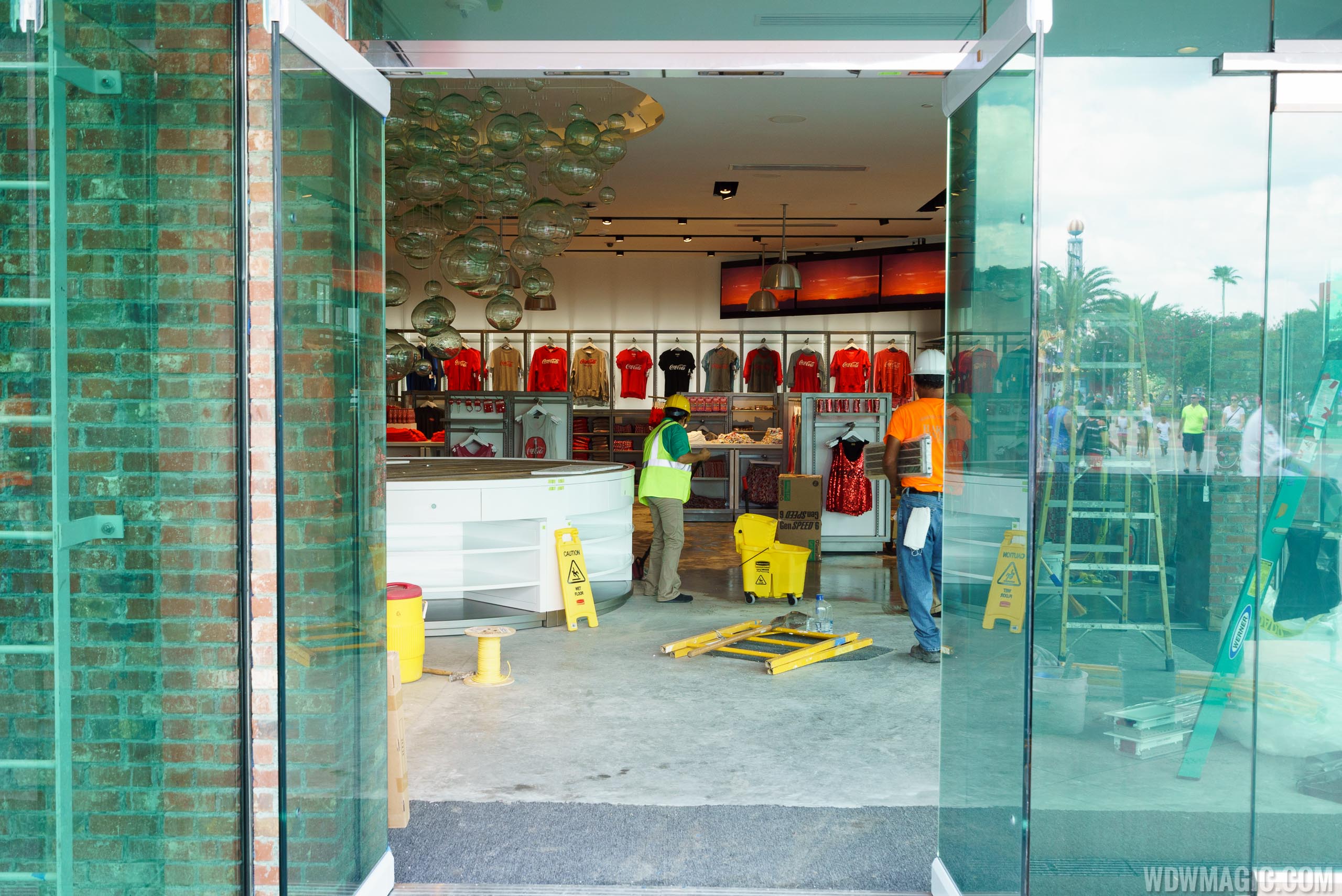 Coca-Cola Store construction - Photo 5 of 7
