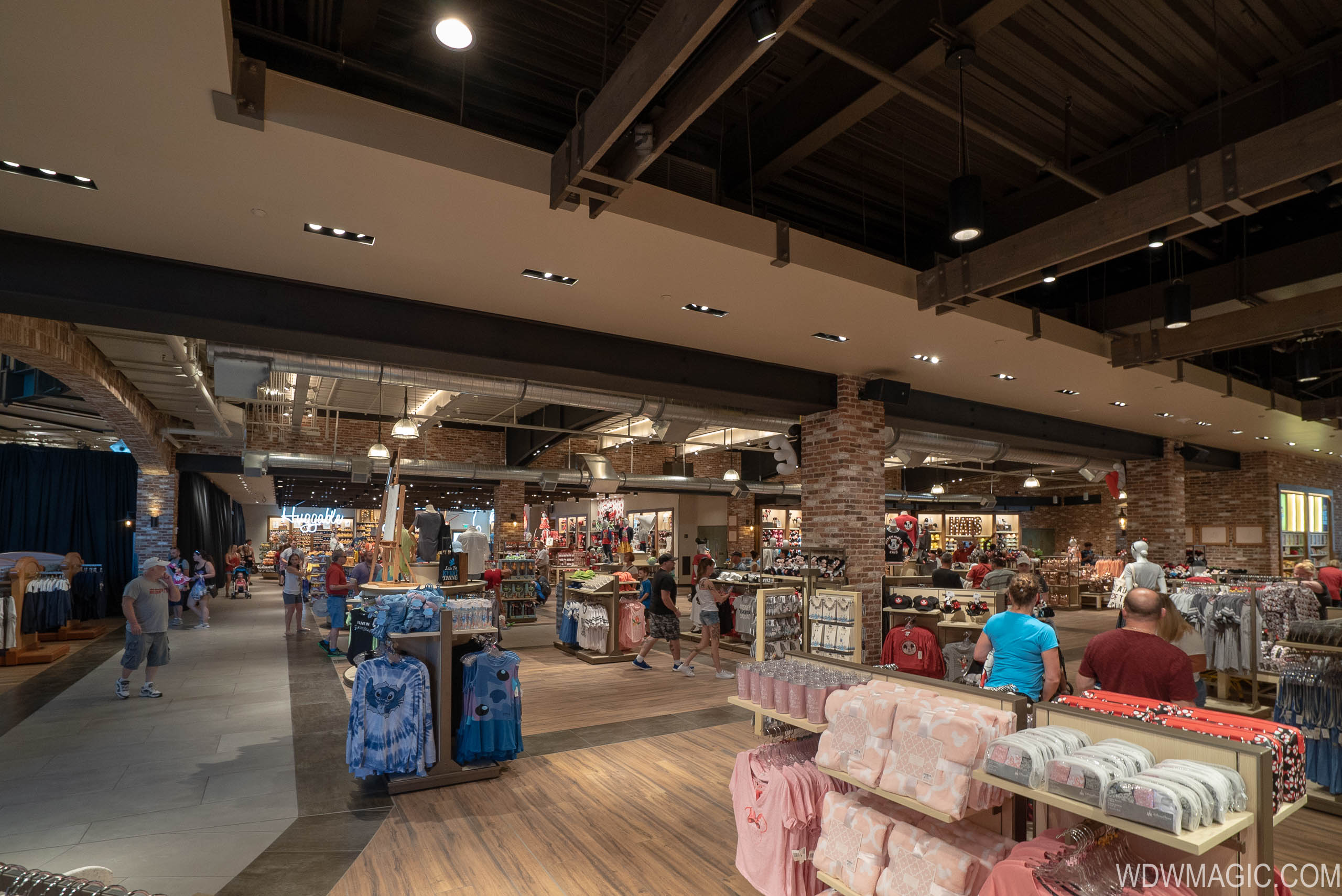 New look World of Disney Phase 2 - Photo 8 of 14