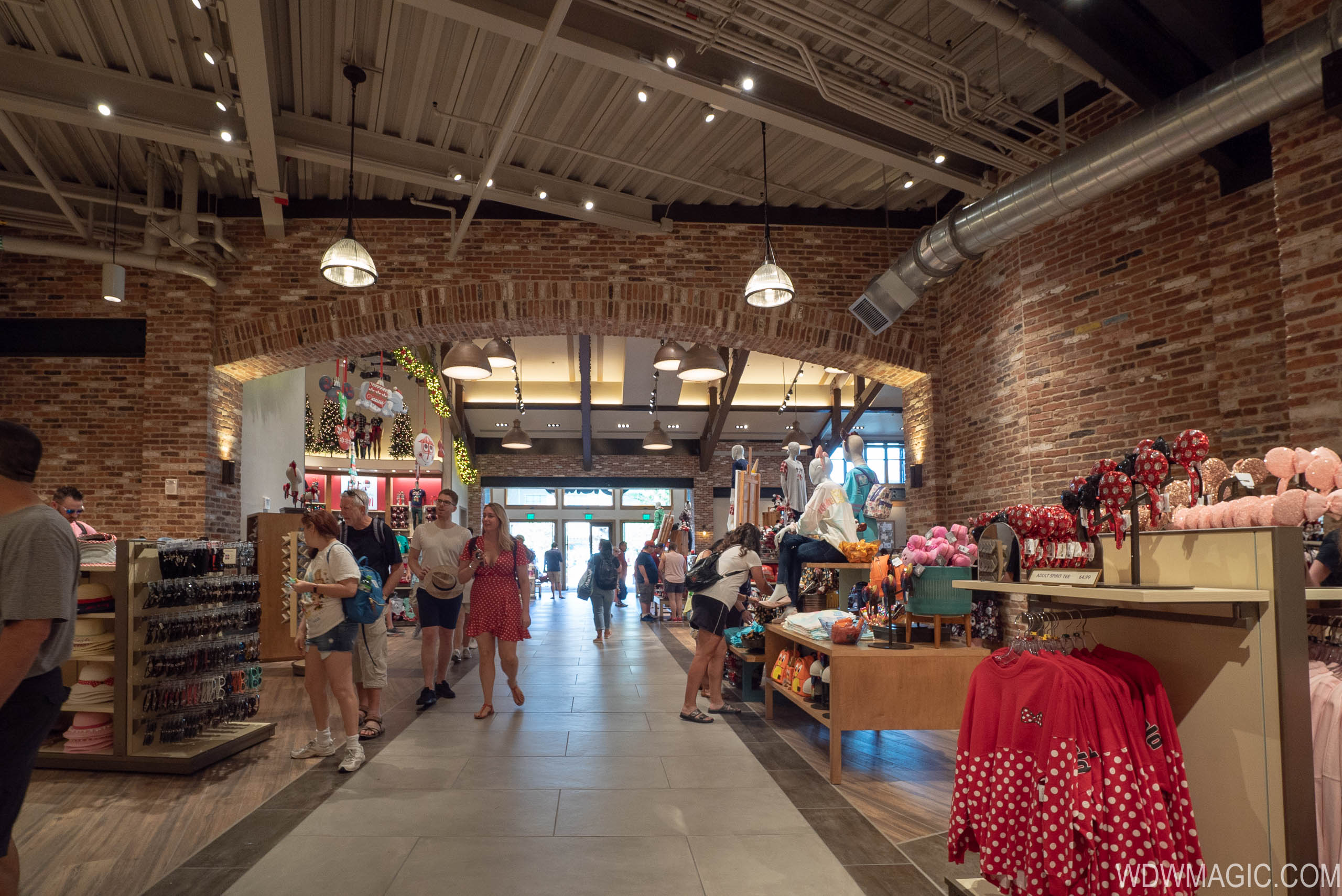 New look World of Disney Phase 2 - Photo 14 of 14