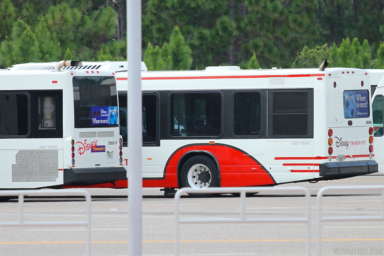 PHOTOS - A second variation of the new 2013 bus transportation color ...