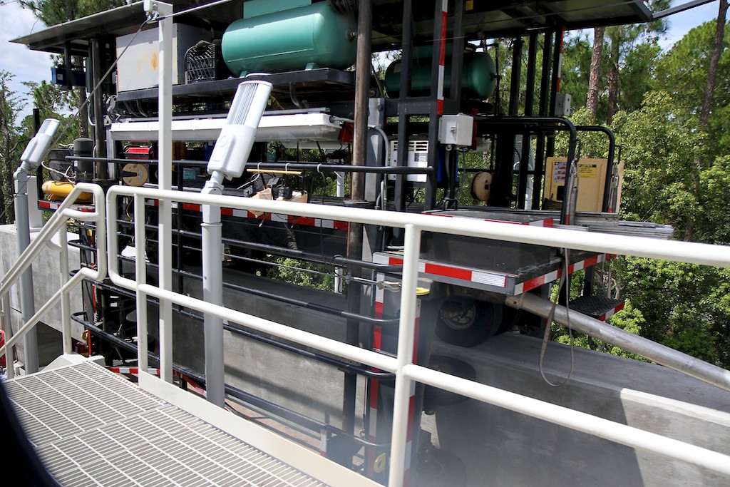 PHOTOS - A look at the new monorail spur in use