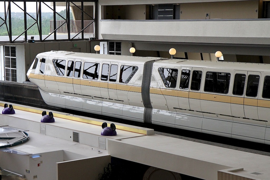 Monorail Peach - Photo 8 of 8