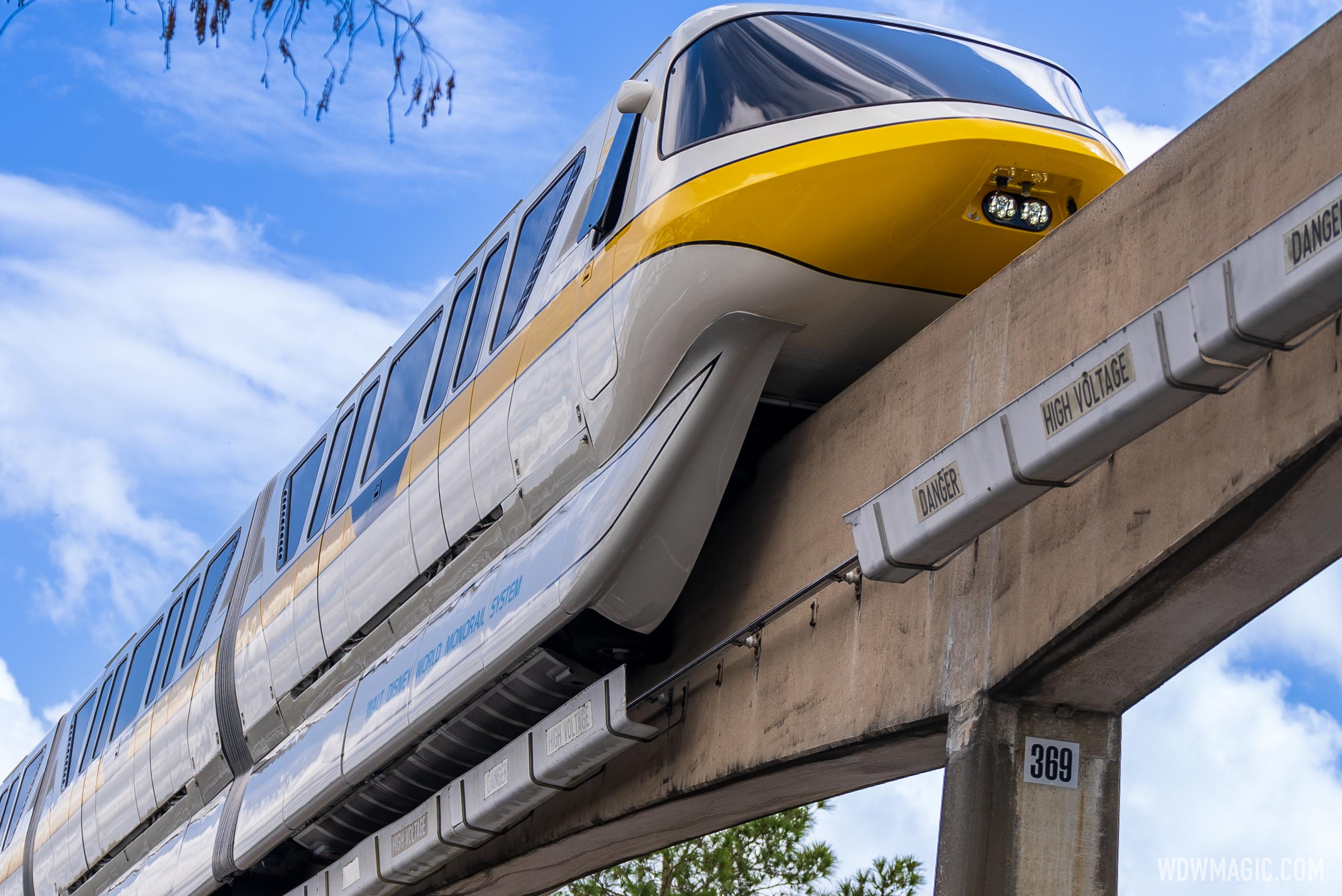 Monorail Yellow refurbished - March 2021 - Photo 7 of 17