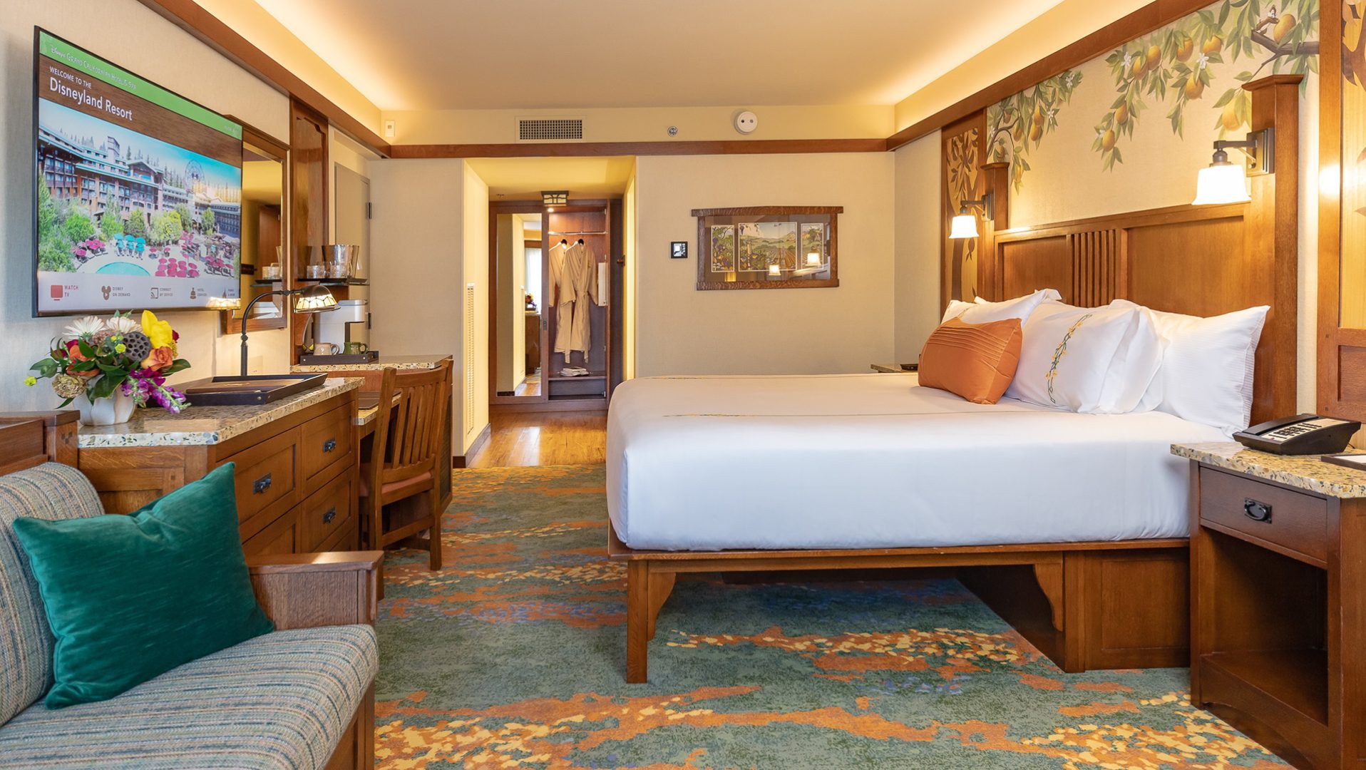 Disneyland Hotels Announce New Concierge Lounges, Themed Suites, and ...