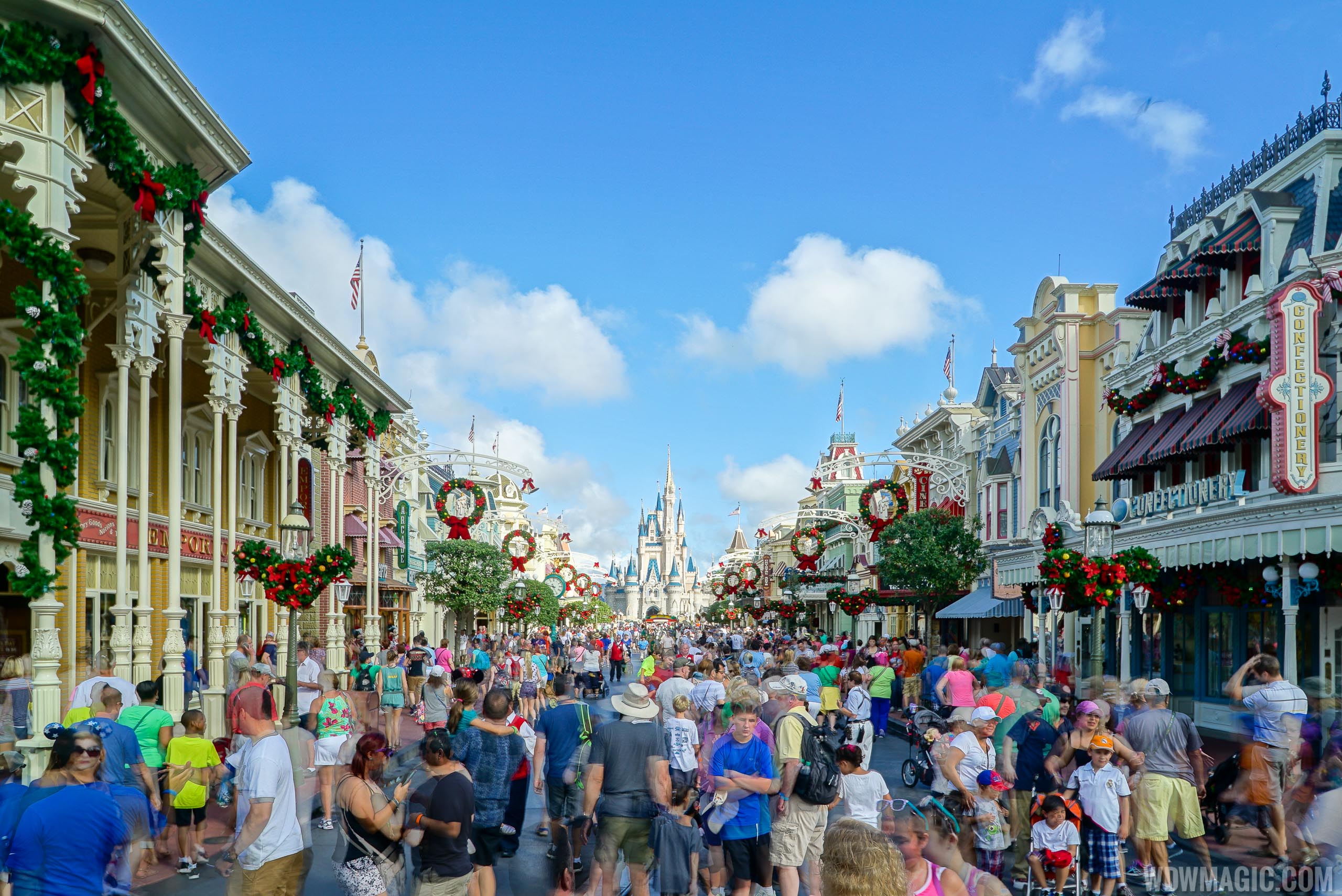 Watch Free official Disney Parks Vacation Planning Videos