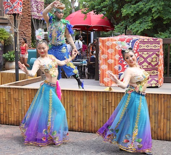 Asia Dancers