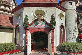 The Christmas Corner Photos